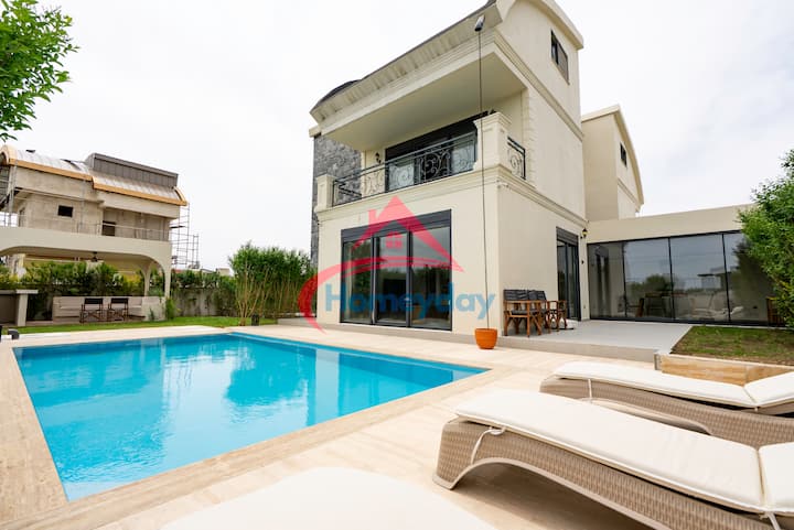 Land Of Legends Yakını 4 Odalı ÖZel Havuzlu Villa - Kadriye