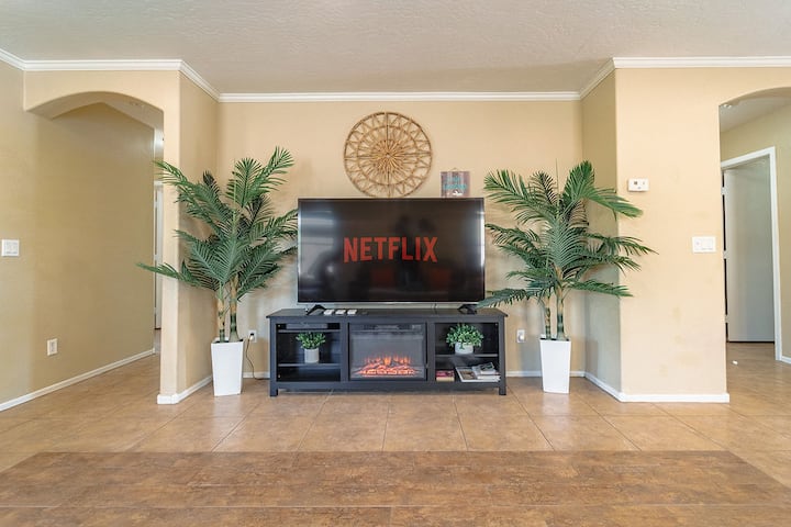 Spacious 4br Retreat | Htd Pool | Wifi - Casa Grande, AZ