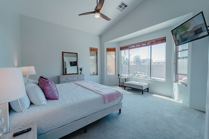 Desert Oasis | King Bed | Pvt Pool | Fire Pit-wifi - Casa Grande