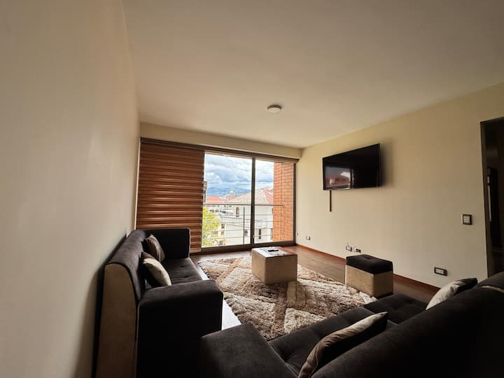 Beautiful 3 Bedroom Apt Near The Centro De Cuenca - Cuenca