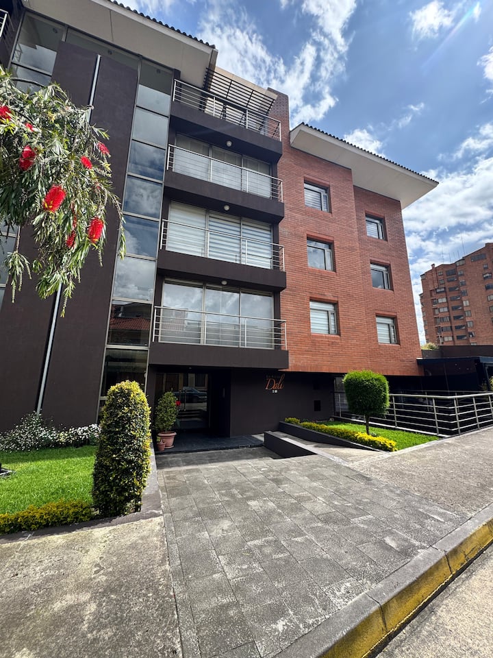 Beautiful 3 Bedroom Apt Near The Centro De Cuenca - Cuenca