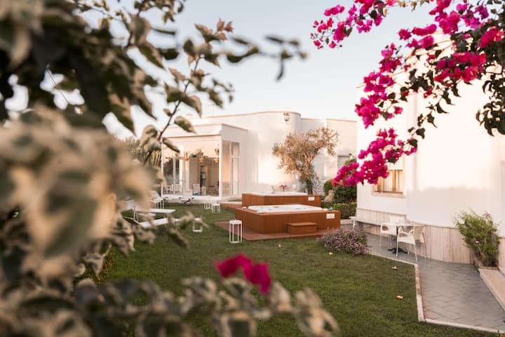 • Deluxe Family • Gemelle Boutique Hotel - Torre San Giovanni