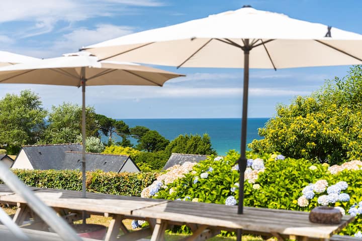 Kerbugalic Grand Gîte, Magnifique Vue Mer - Lannion