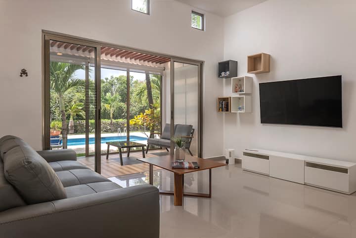 Spotless 2 Br | Akumal | Beach & Pool Access* - Akumal