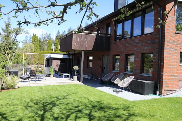 Stor Familjevilla I Landvetter, Nära Göteborg - Gothenburg