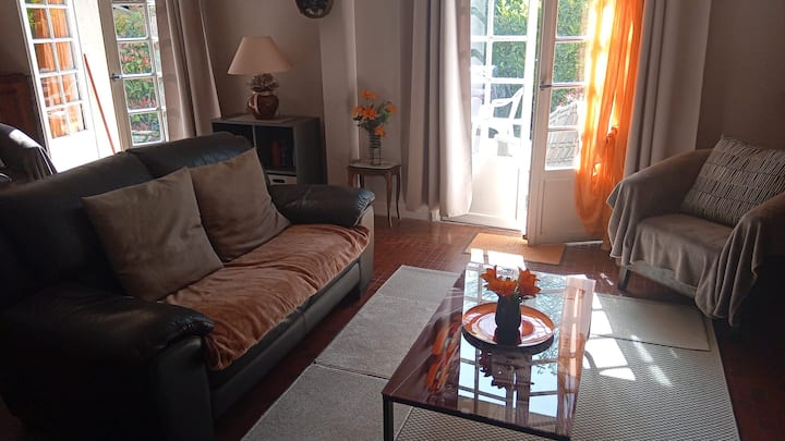 "La Glycine" Maison De Charme Près Du Centre - Caen