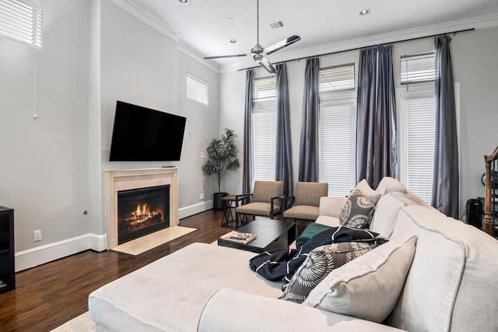 Heights Area Modern And Cozy 3 Br Townhome - Independence Heights - Houston