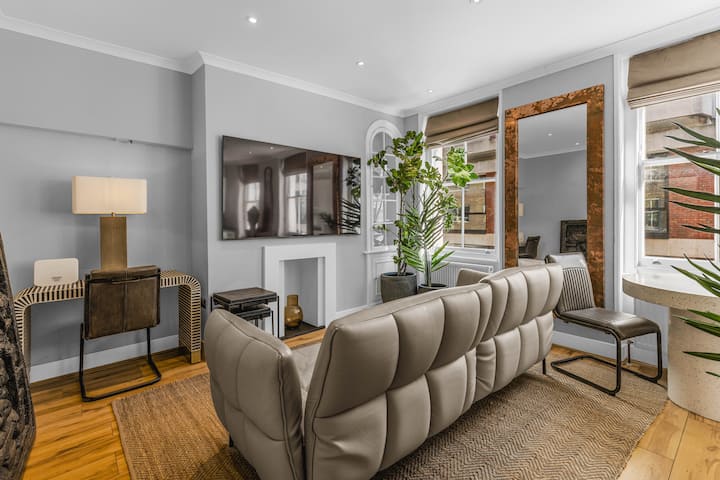 Soho Boutique-style Apartment - Interior Designer - Bloomsbury