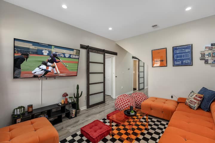 Backyard Dome, Games, Home In Corktown 4bd 2ba - MGM Grand Detroit