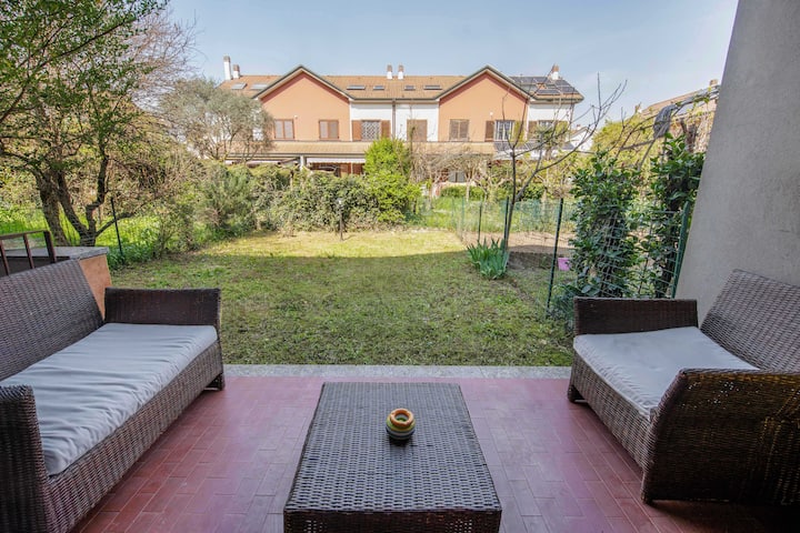 Villa | Parking Gratuit | Jardin | Calme - Lombardy