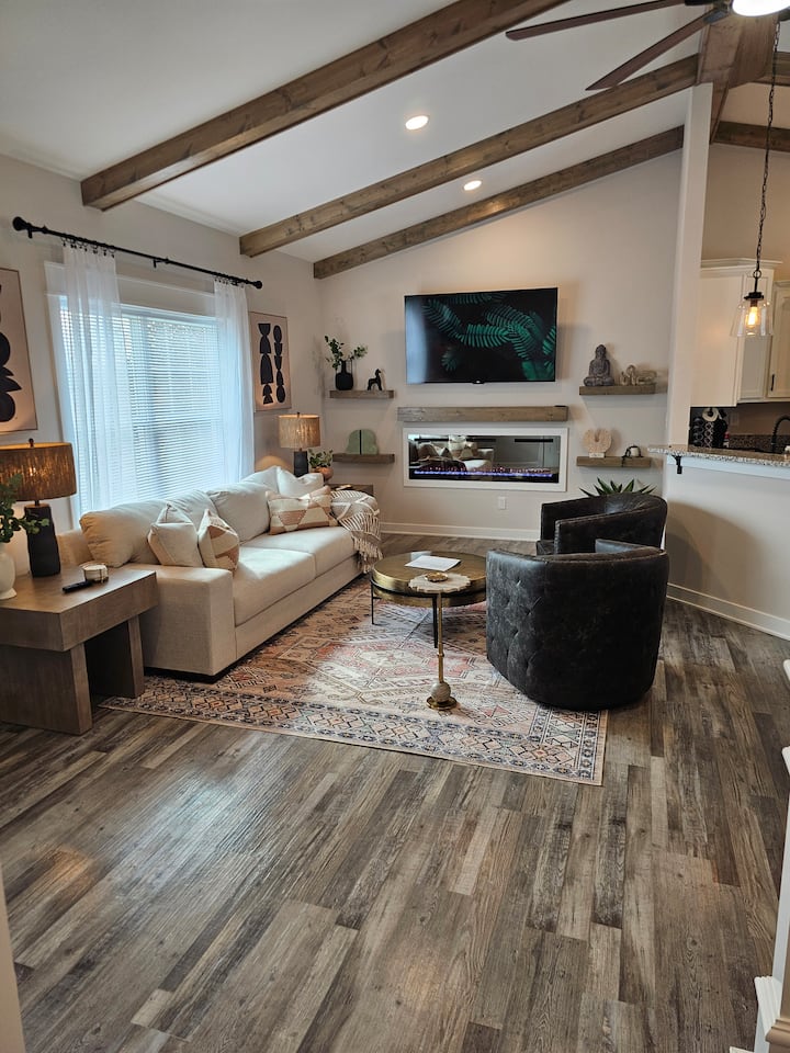 Upscale New Construction Ranch - Middletown, OH