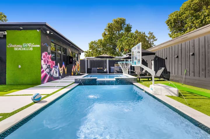 Best Stay Ever | Pool/spa/firepit/nightclub/golf - Miami