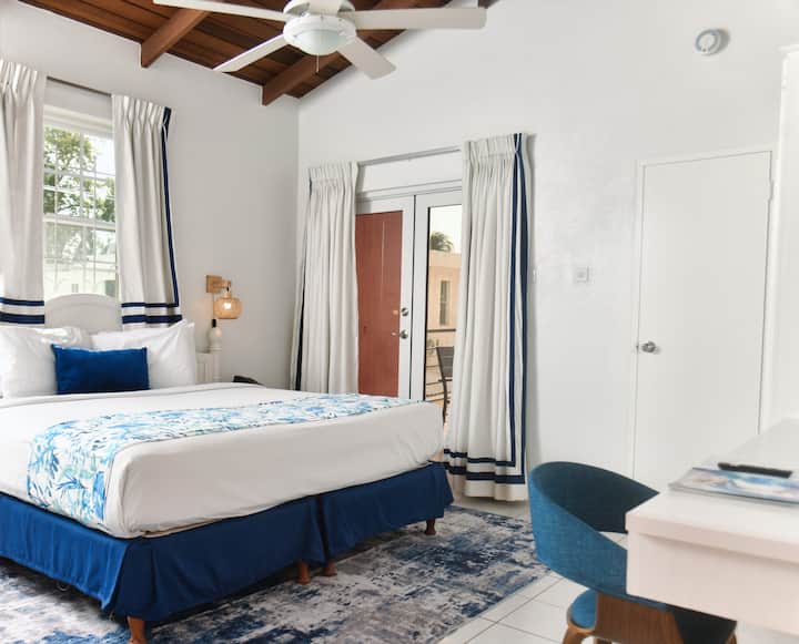 Melbourne Inn - King Studio - Barbados