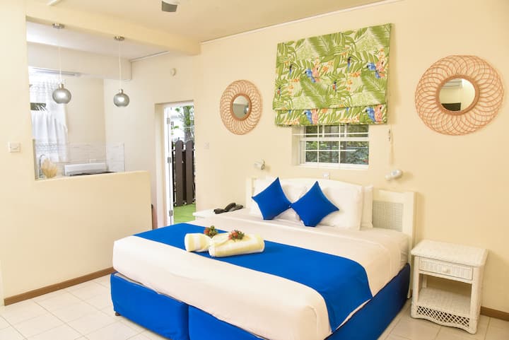 Melbourne Inn - Deluxe King Studio - Barbados