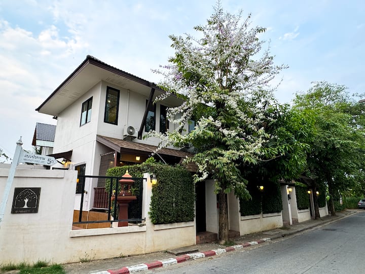 No.1 Tiny Townhouse 1bedroom / 1.5bathroom - Chiang Mai