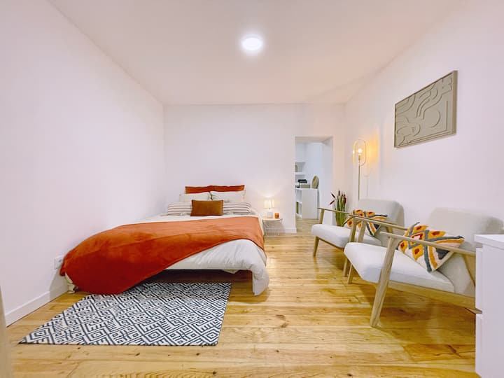 Apartamento Centro Histórico, Mini Terraço, Charme - Avenidas Novas