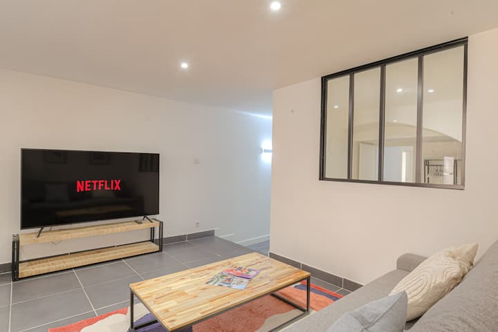 T2 Plein Pied, Cosy, Au Cœur De La Zone Piétonne - Pont Saint-Martin