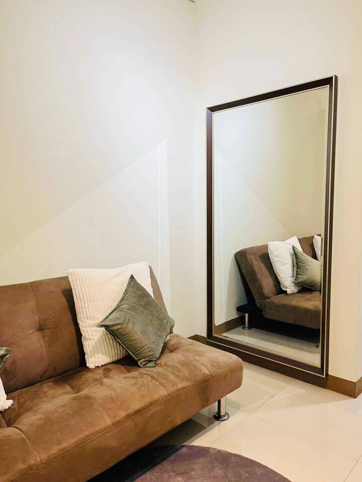 Ssr- Skyline Serene Retreat - Parañaque