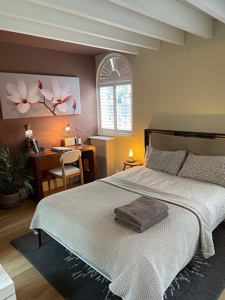 Cosy Studio Cottage In East Cheshire - Stockport