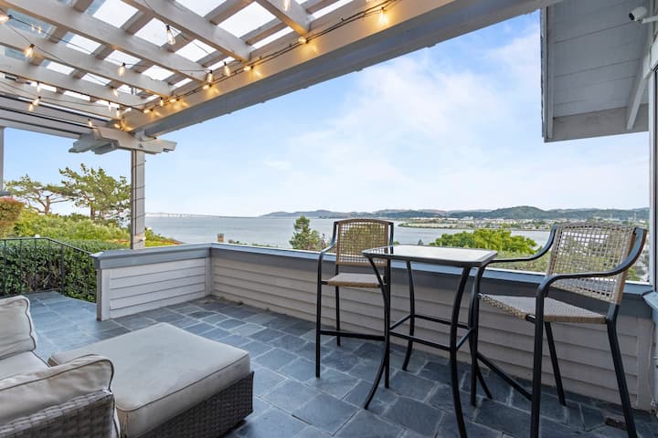 Seaside 6bd Gated Estate|billiards|theater|hot Tub - San Rafael, CA