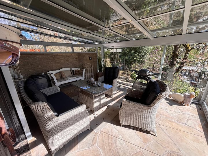 100qm Wintergarten Grill Waldblick Garten Terrasse - Bielefeld