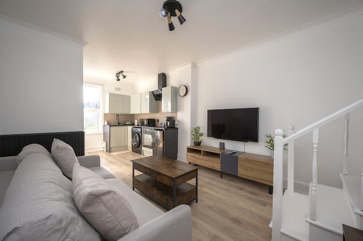 The Loft Apartment-stylish Central Croydon Retreat - Croydon
