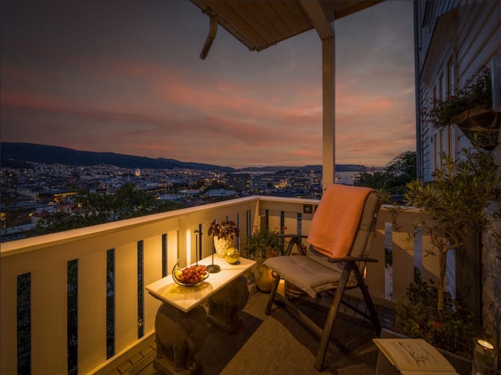 Solfylt 5-roms Leilighet Med Panoramautsikt. - Bergen