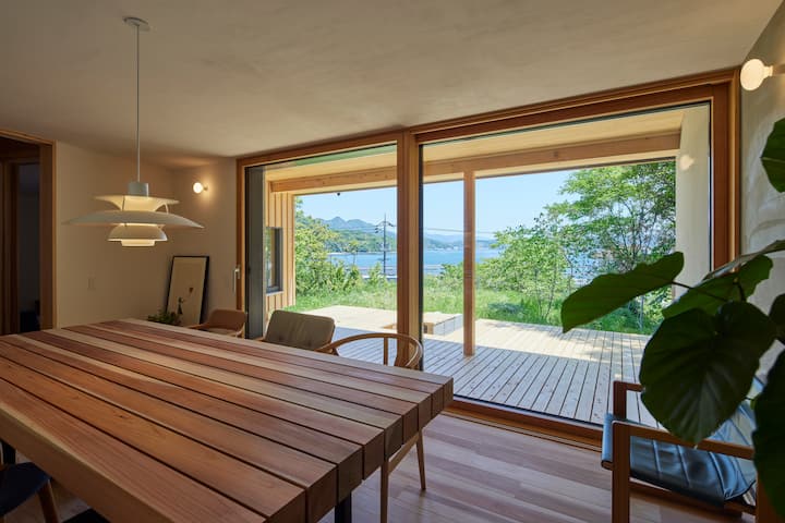 環境に配慮した、ゼロエネルギーゲストハウスです!
Long Stay Ok
1gbps Wi-fi - 이와쿠니시