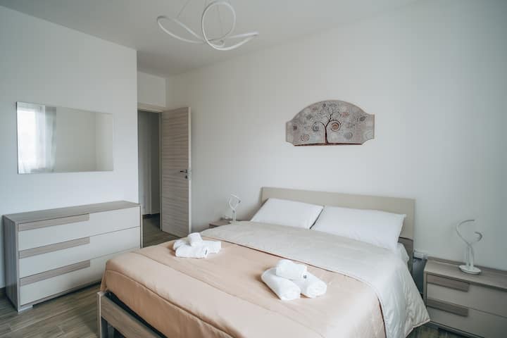 Modern Brindisi House - À Quelques Pas Du Centre - Bríndisi