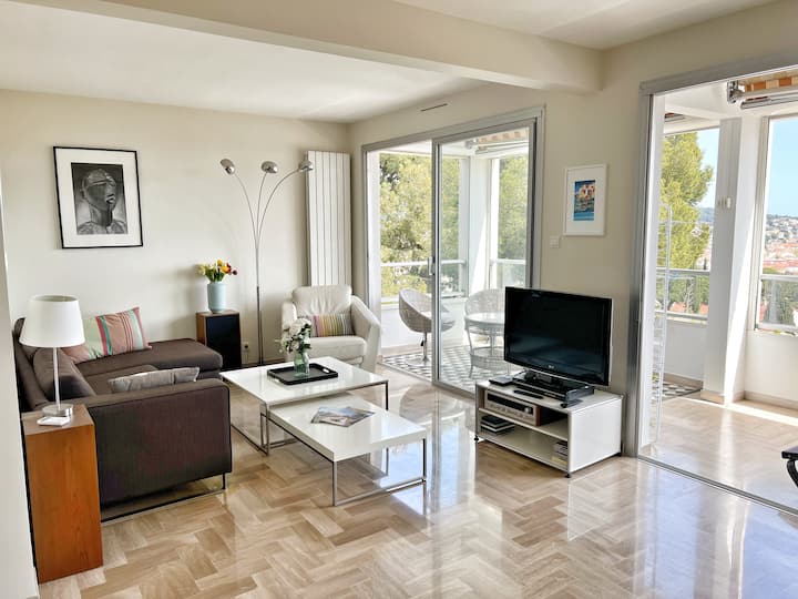 Superbe Vue Mer, Centre Ville Et Plage à Pieds - Sanary-sur-Mer