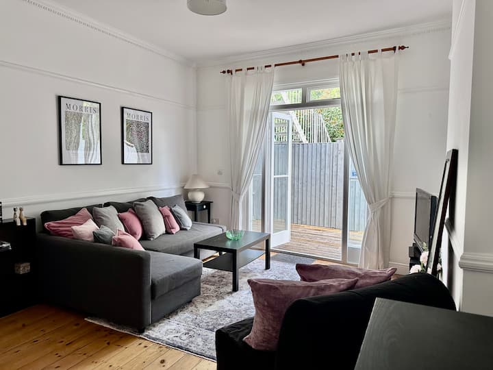 Elegant 1-bed Period Flat | Streatham - Croydon, UK