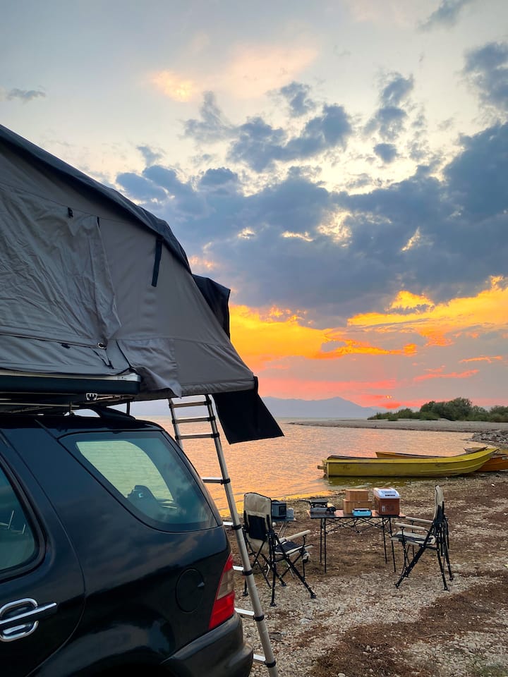 Car Camping Rental - Albanie