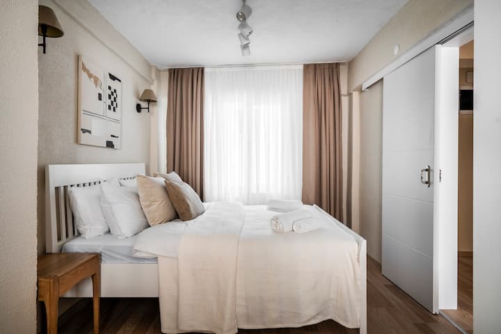 Terra Suite – Stylish 1br Loft In Alsancak - Bornova