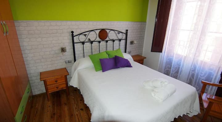 Pensión Sandoval By Gaiarooms - Doble Matrimonio - León, Espagne