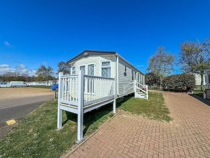 Caravan At Belle Aire Holiday Park Ref 00044ba - Hemsby