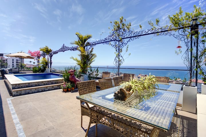 Stunning 5br Villa Private Pool Centro Ocean Views - Puerto Vallarta