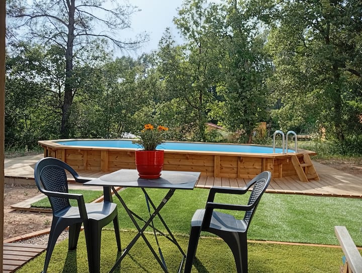 Salernes - Haut Var-  2 Pers.  50 M2+ Piscine - Villecroze