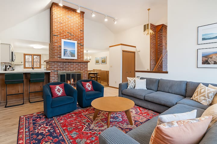 Mountain Mojo | Luxe Cabin Vibes - Massanutten, VA