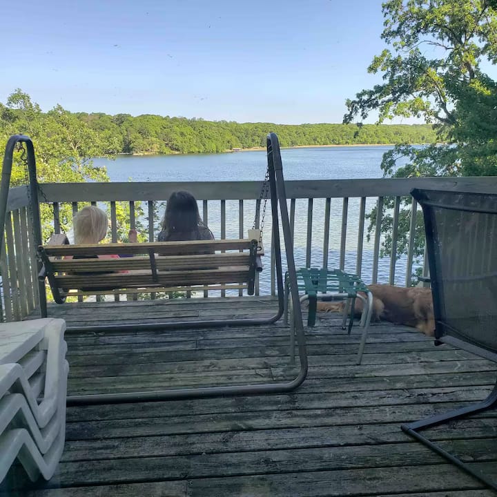 Beautiful Lake Home Retreat - Whispering Oaks Winery, Melrose