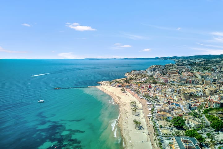 Oasis Apt | 5min Beach | In City Center | Terrace - Relleu