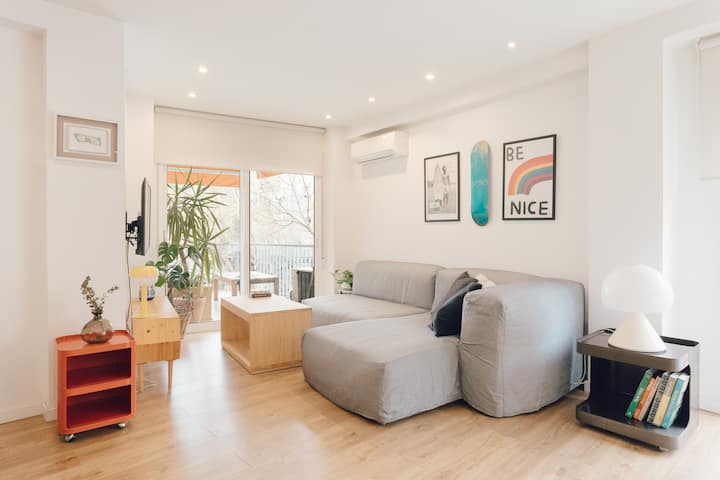 Sunny Apartment W/ Terrace In The City Centre (Ms) - Valencia