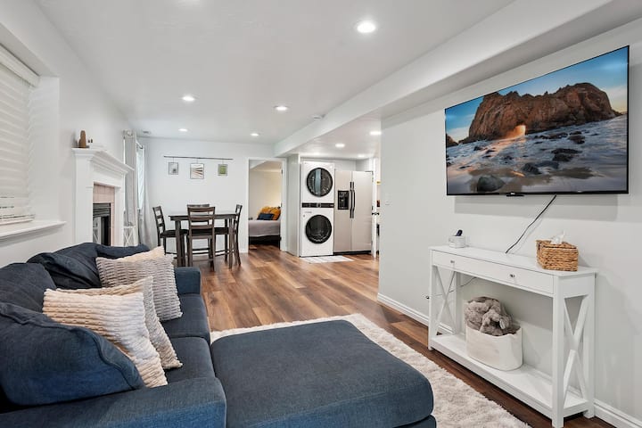 A Highland Retreat-modern Mother-in-law Suite - Ogden, UT