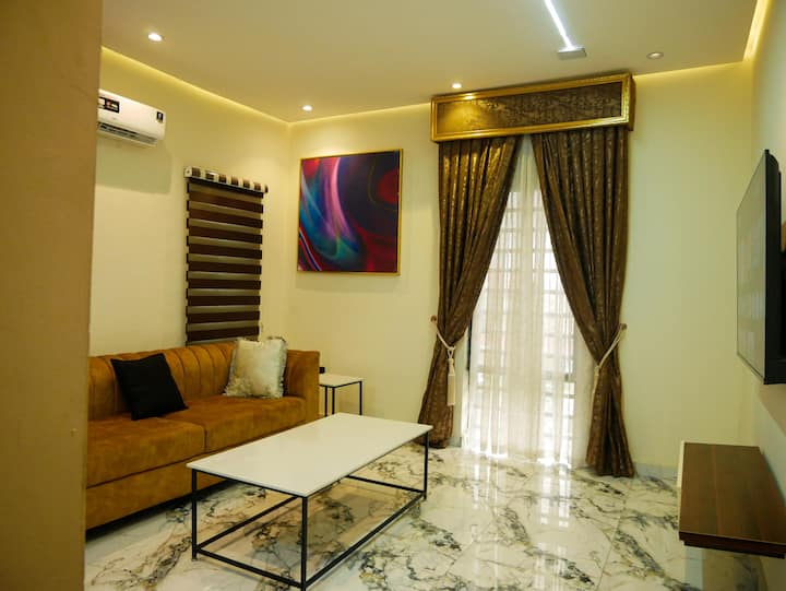 Self Checkin Modern 1br Luxury Stay • Near Airport - Lagos