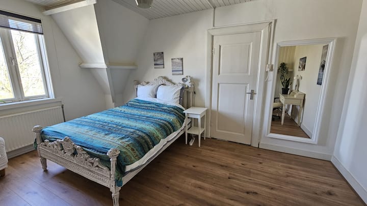 Unique Apartment Close To The Beach & City Centre - The Hague