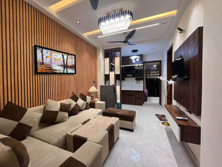 Garvik Stay - Spacious 2bhk Family Apartment - Delhi