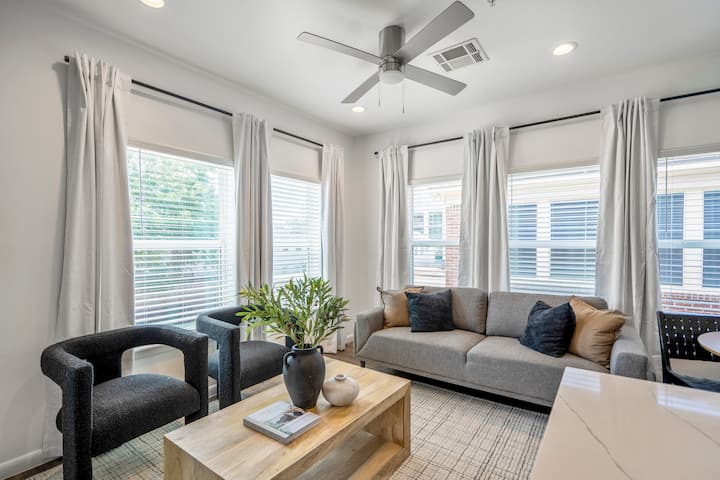 Trendy Studio With Private Parking Near Tx Med Ctr - Houston, TX