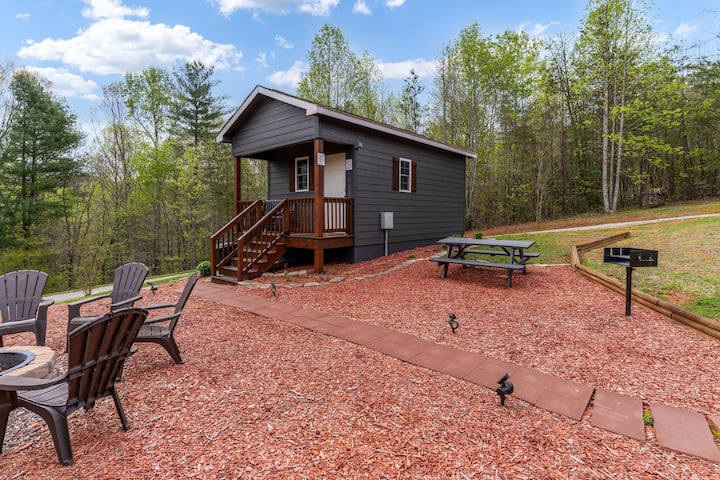 Moravian Mill Cabin/ Tiny Home -Joy Cabin 3 - Merlefest