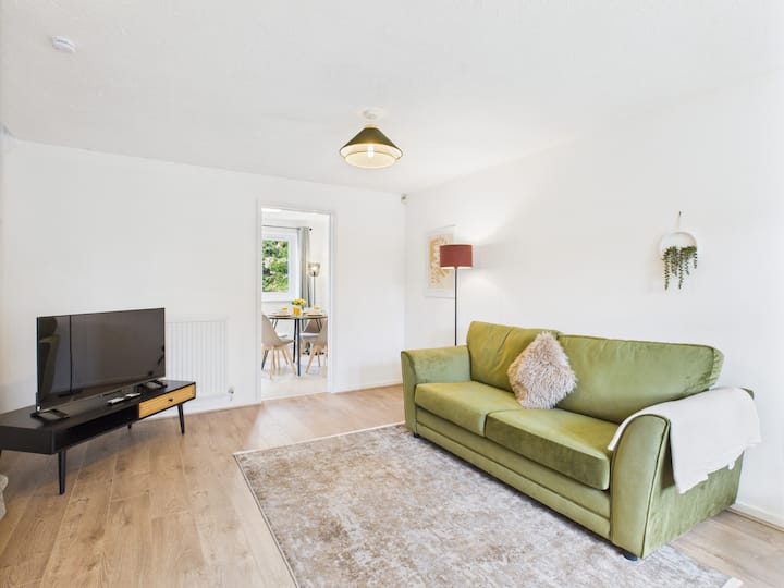 Nr Wolves Centre- Contractors Welcome/parking/wifi - Wolverhampton