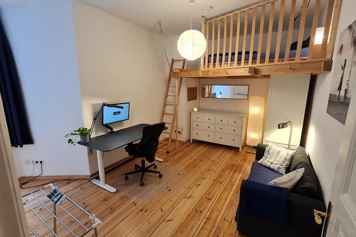 Eigene Wohnung Mit Küche, Zentral & Ruhig - Berlin