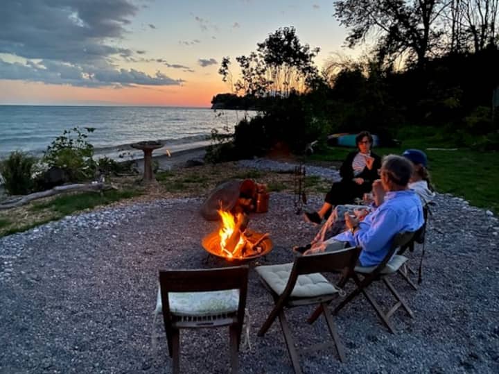 Escape To The Private Shores Of Lake Ontario! - Port Hope